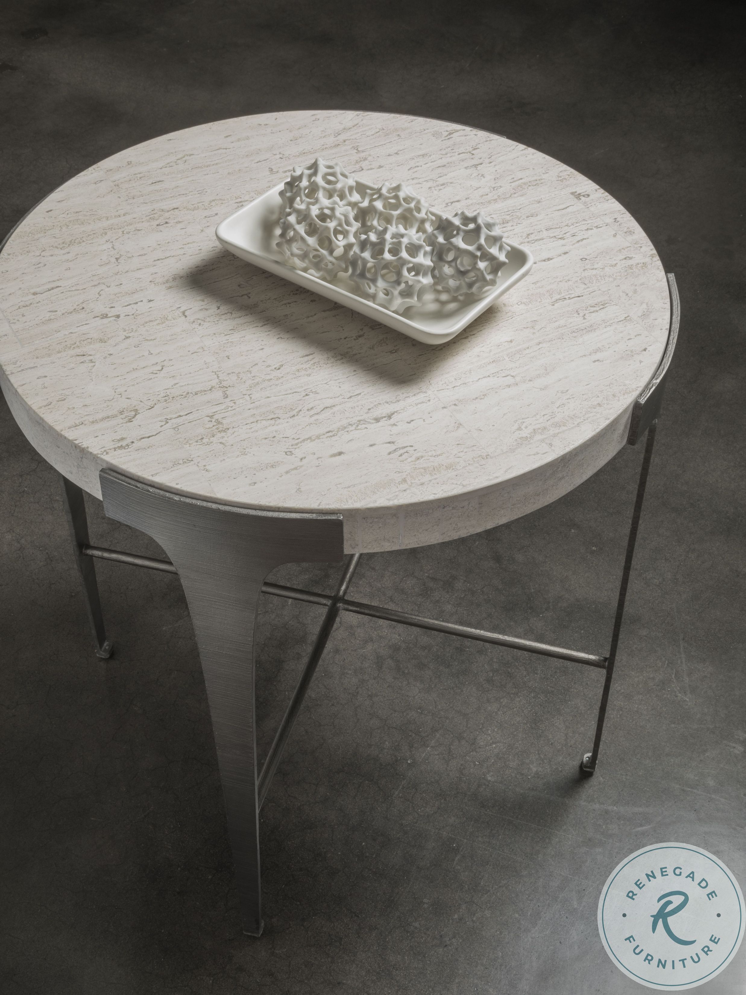 Signature Designs Ribbed Silver Leaf And White Cachet Round End Table ...