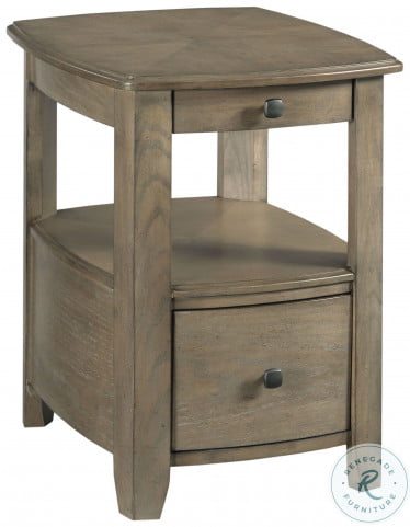 Primo III Light Stain Chairside Table | HomeGalleryStores.com | 066-916